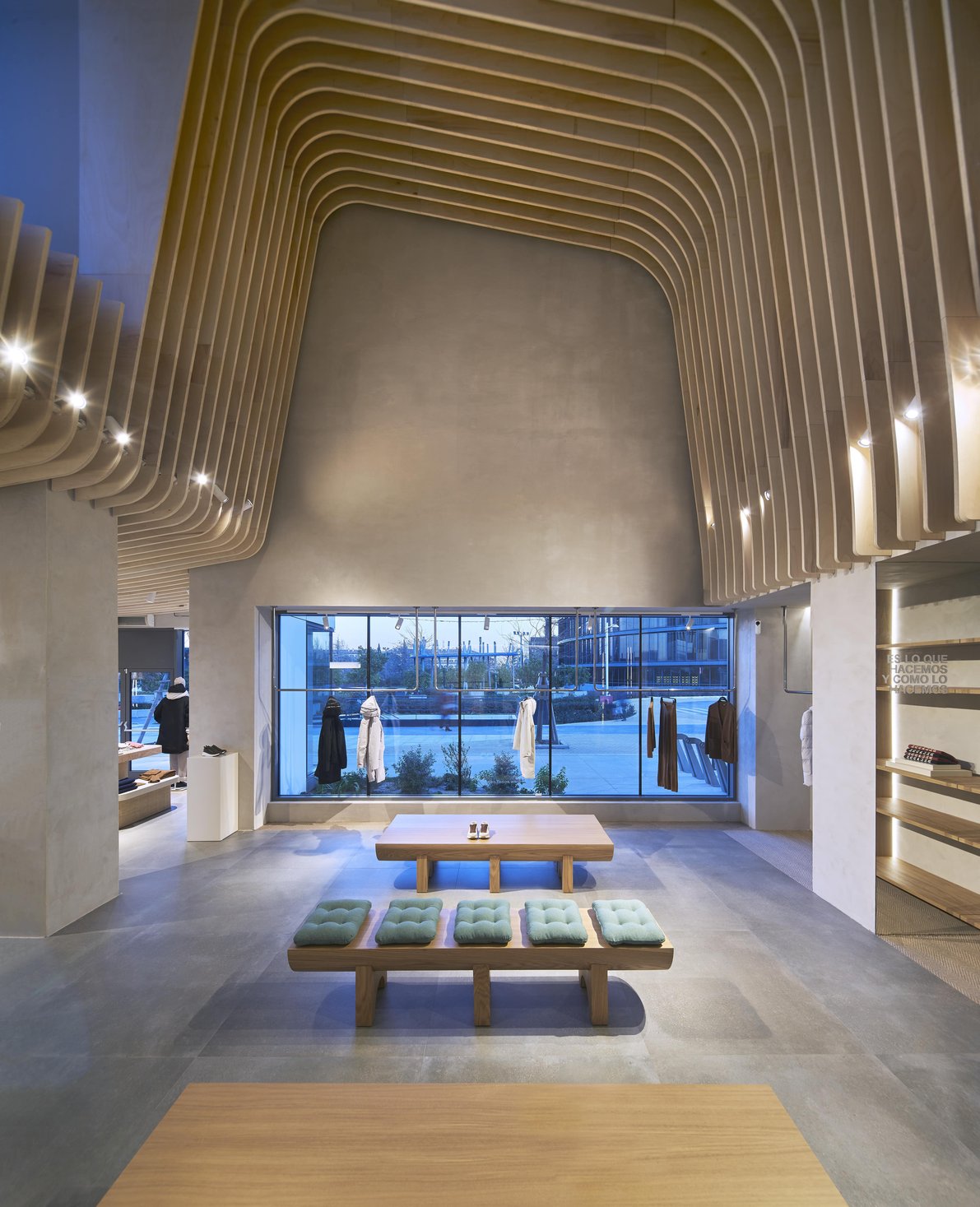 Marcas sostenibles y el éxito de Ecoalf en la moda ética y ecológica