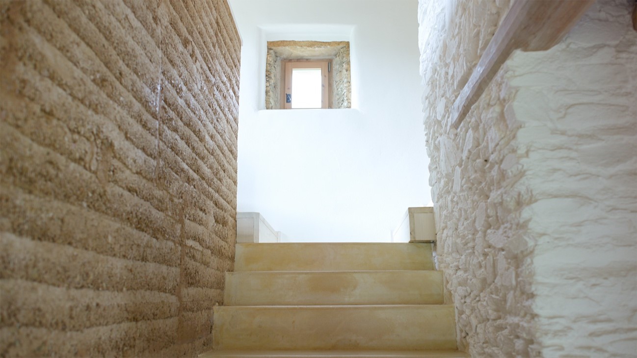 Thermal inertia: calculation and behaviour in buildings